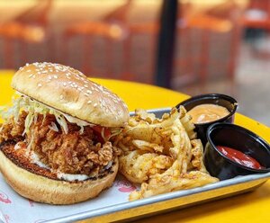 Little Chicken (United States, Washington, DC, 1100 15th St NW), hazır yemek teslim servisleri  Washington'dan