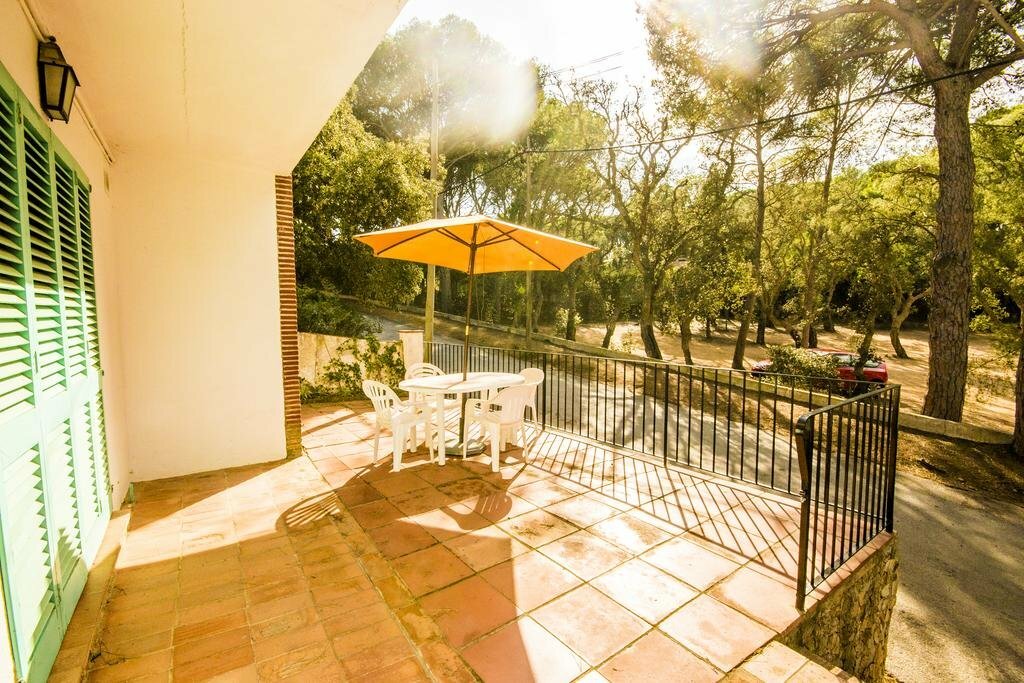 Otel Geranis 1 in Llafranc, Katalonya, foto