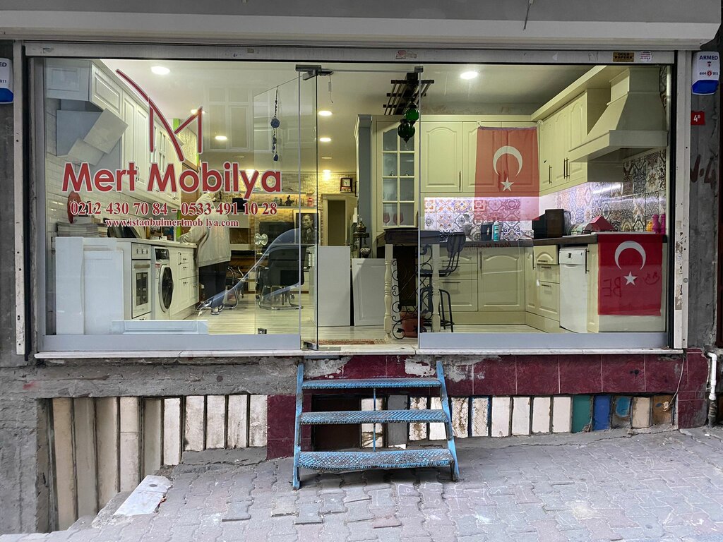 Mobilya mağazaları Mert Mobilya, İstanbul, foto