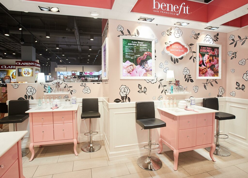 Güzellik salonu Benefit Cosmetics Myer Warringah, Sidney, foto