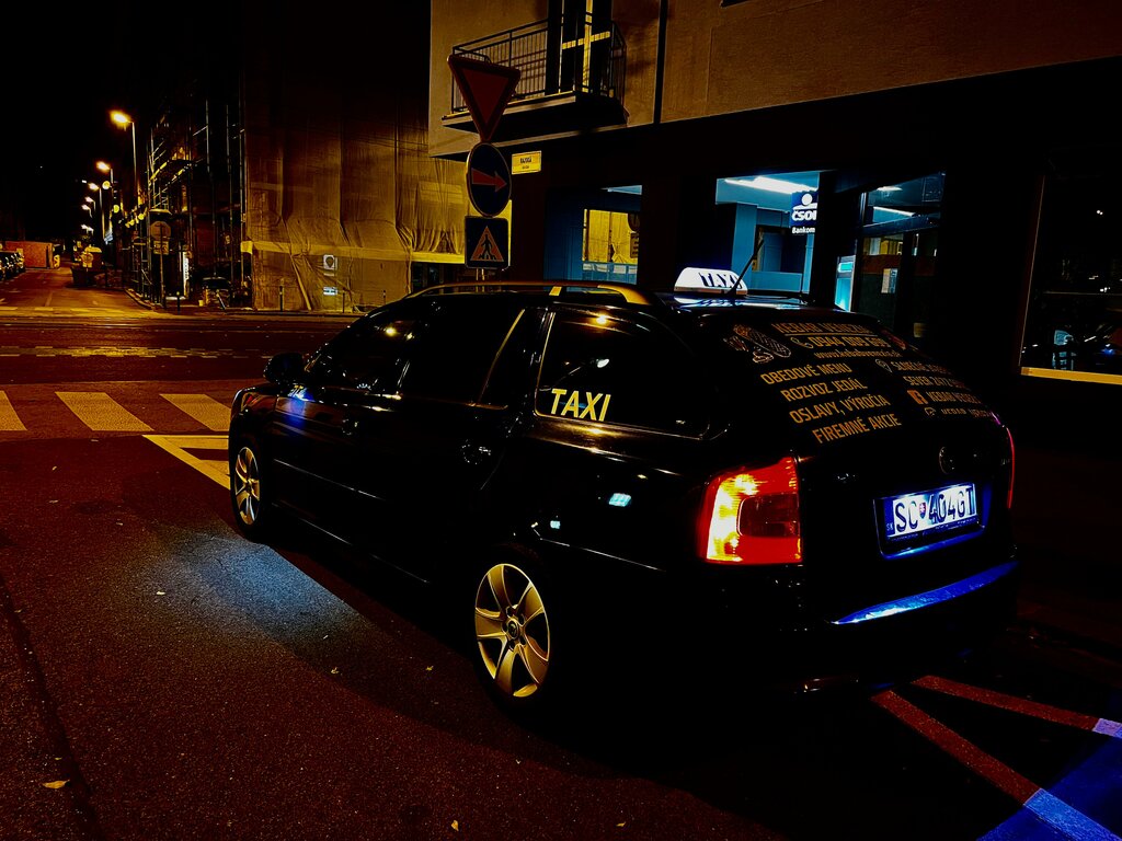 Taksi Taxi-Tibor, Bratislava Region, foto