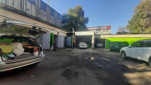 Masters Center (Bogenbai Batyr Street No:219А), otomobil servisi  Almatı'dan