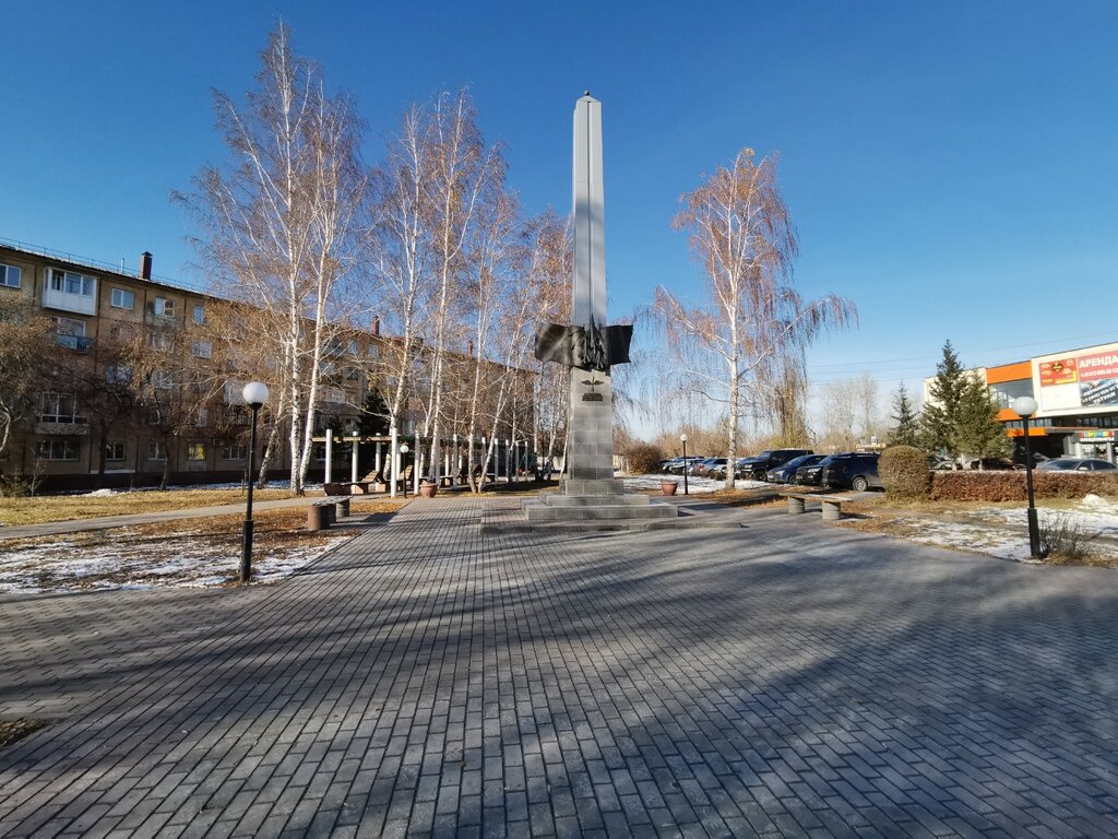 Meydan Сквер ветеранов авиации Крылатое братство, Omsk, foto