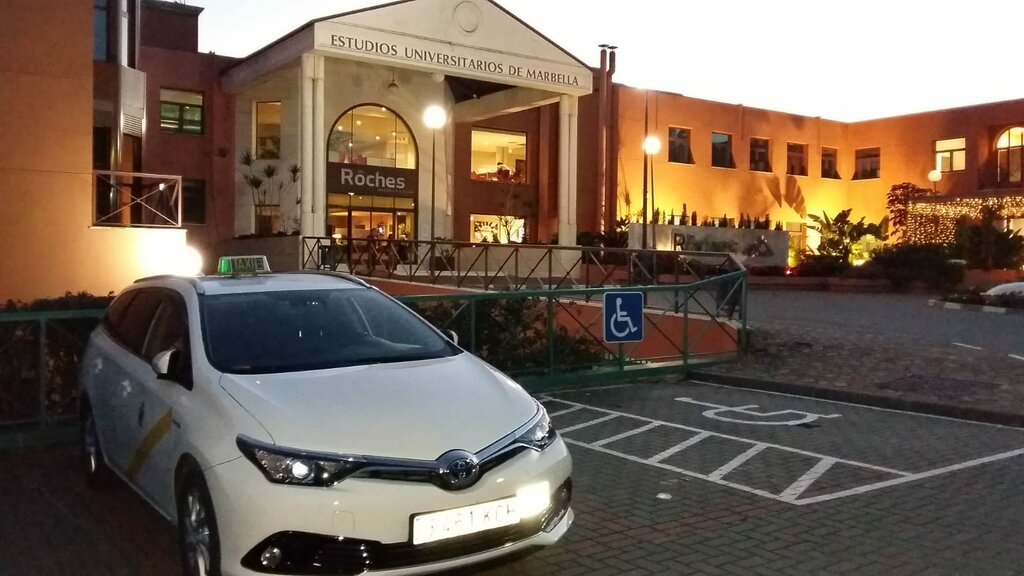 Taksi Taxi La Zubia Antonio, Endülüs, foto