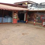 Hanny bite (Ayaben Street No:33, Adenta East), restoran  Gana'dan