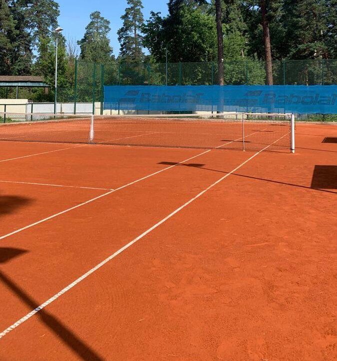 Spor alanı Футбольное поле, Simferopol (Akmescit), foto