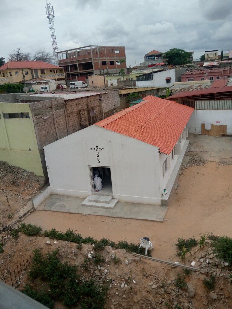 Dini dernekler ADONAI Cenáculo da Salvação, Loanda, foto