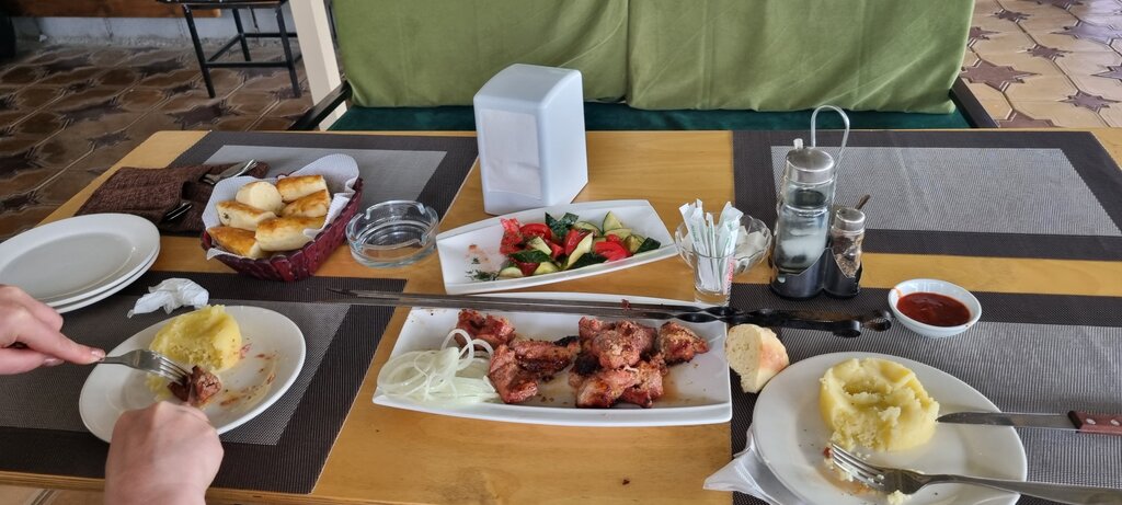 Otel Intour, Cholpon‑Ata, foto