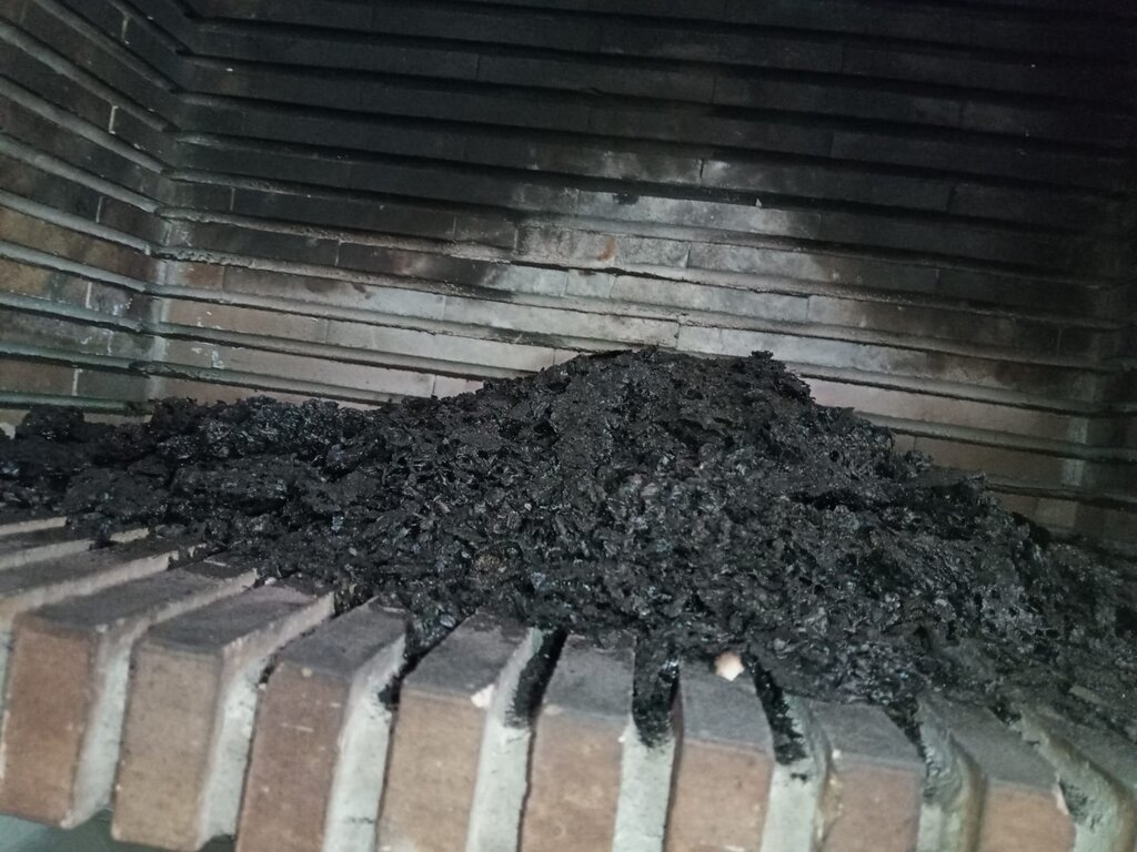 Baca temizliği hizmetleri Deshollinaires, Katalonya, foto