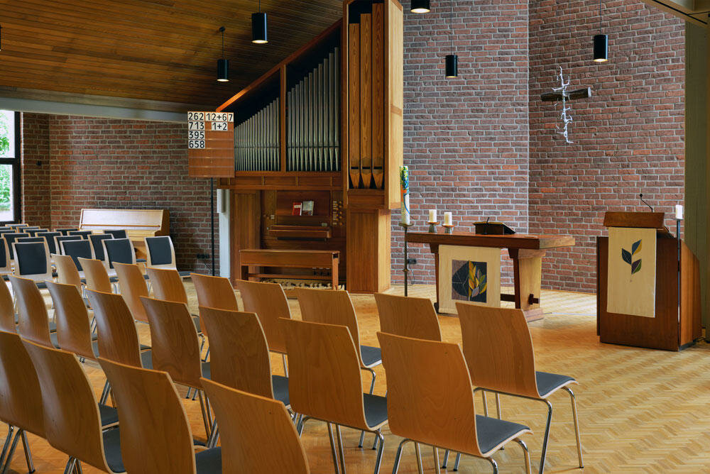 Dini dernekler Paul-Gerhardt-Kirche - Evangelische Kirchengemeinde Aachen, Aachen, foto