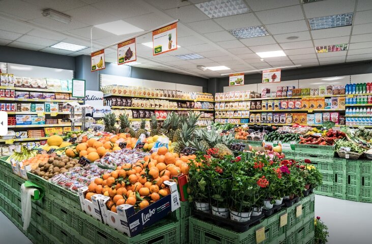 Alışveriş merkezleri Supermercato Tigre Amico, Abruzzo, foto