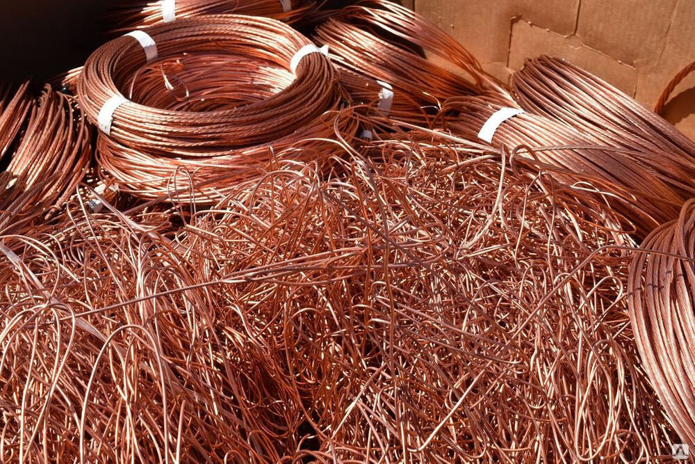 Geri dönüşüm maddeleri Приём вторсырья, Saint‑Petersburg ve Leningradskaya oblastı, foto