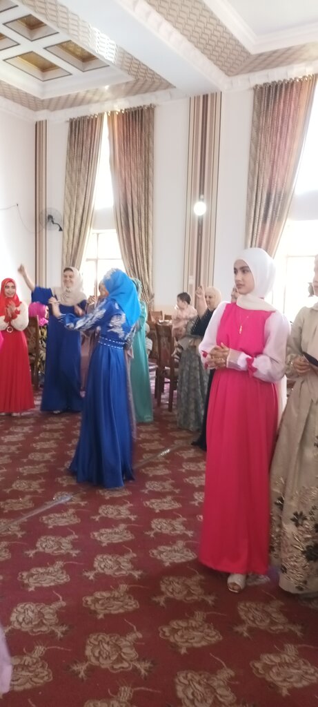 Düğün, toplantı salonu Asr, Mergilân, foto