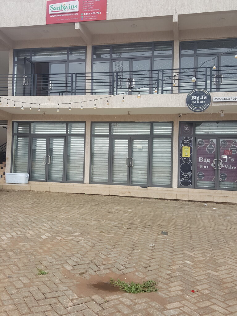 Restoran Big js Eat and Vibe, Dünya, foto