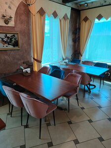 Vkushouse (Yamskaya ulitsa No:1), kafe  Biryuch'tan