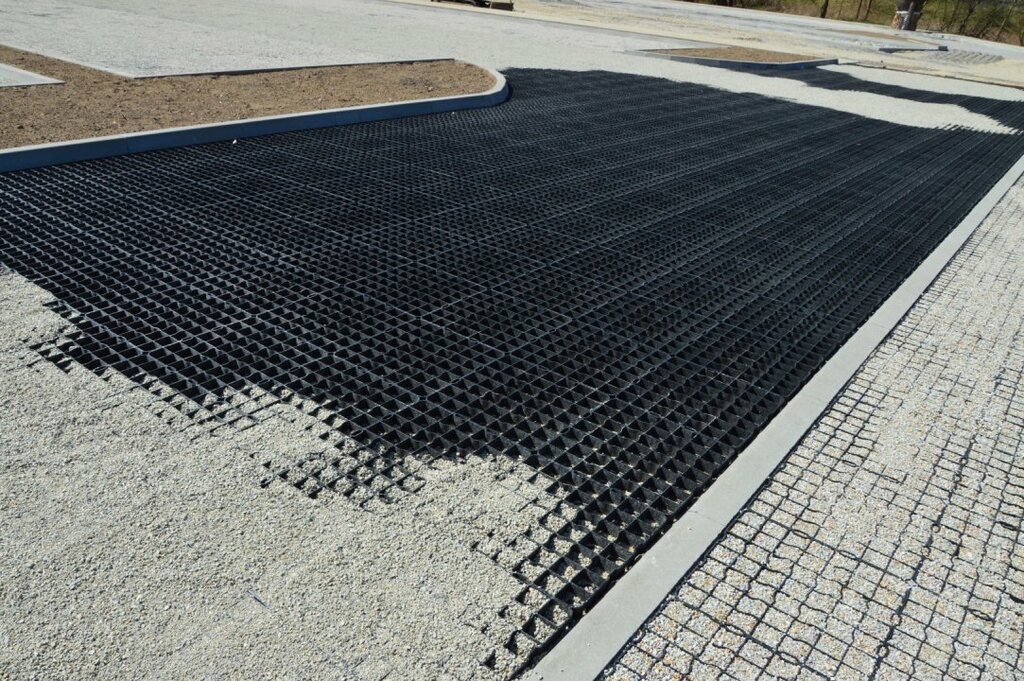 Yol ve asfalt ürünleri Eco-parking, Moskova ve Moskovskaya oblastı, foto