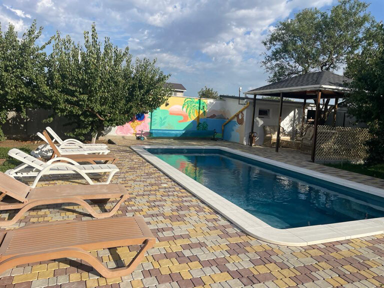 Resort oteller, tesisler Nash dom Otdykha, Kırım Cumhuriyeti, foto