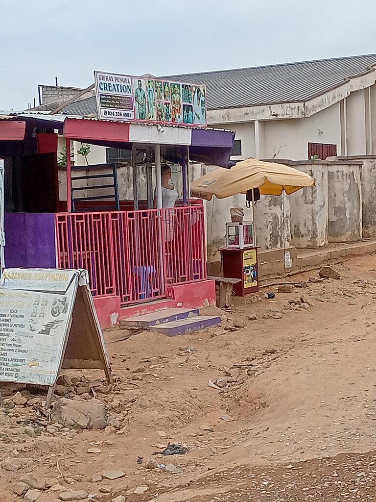 Giyim mağazası Gifkay Penuel creation, Dünya, foto