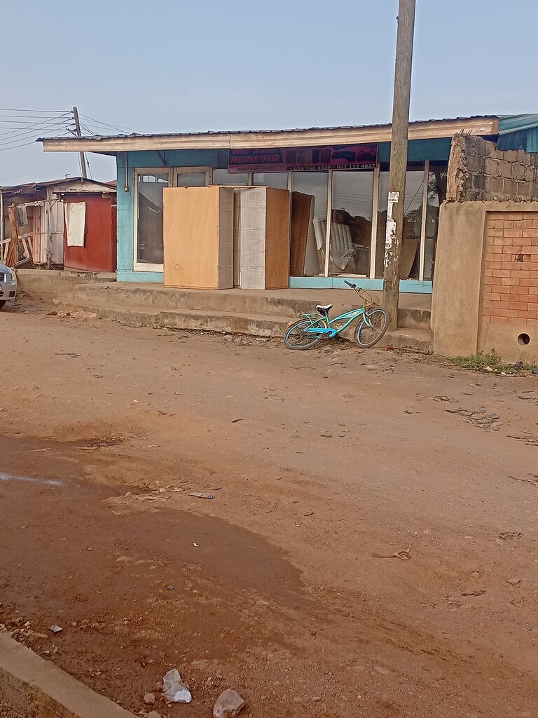 Mobilya kurulumu God ways furniture works, Akra, foto