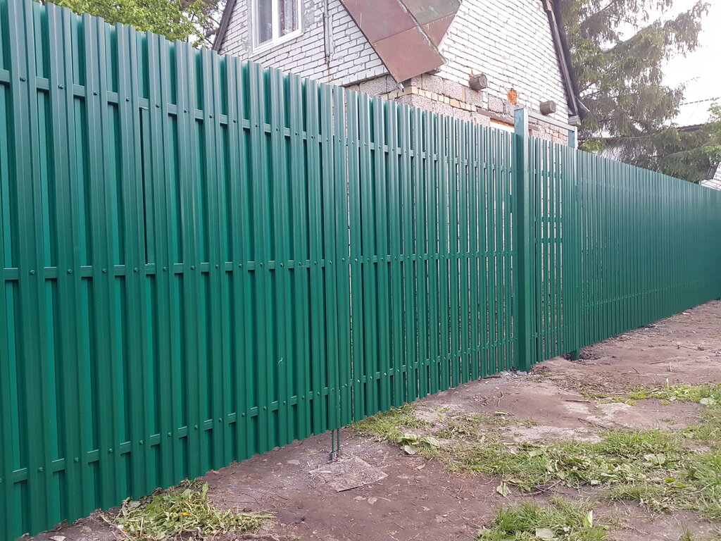 Çitler, parmaklıklar Zabor-montazh, Penza, foto