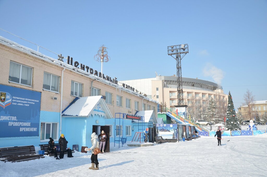 Spor alanı Хоккейная площадка, Magnitogorsk, foto