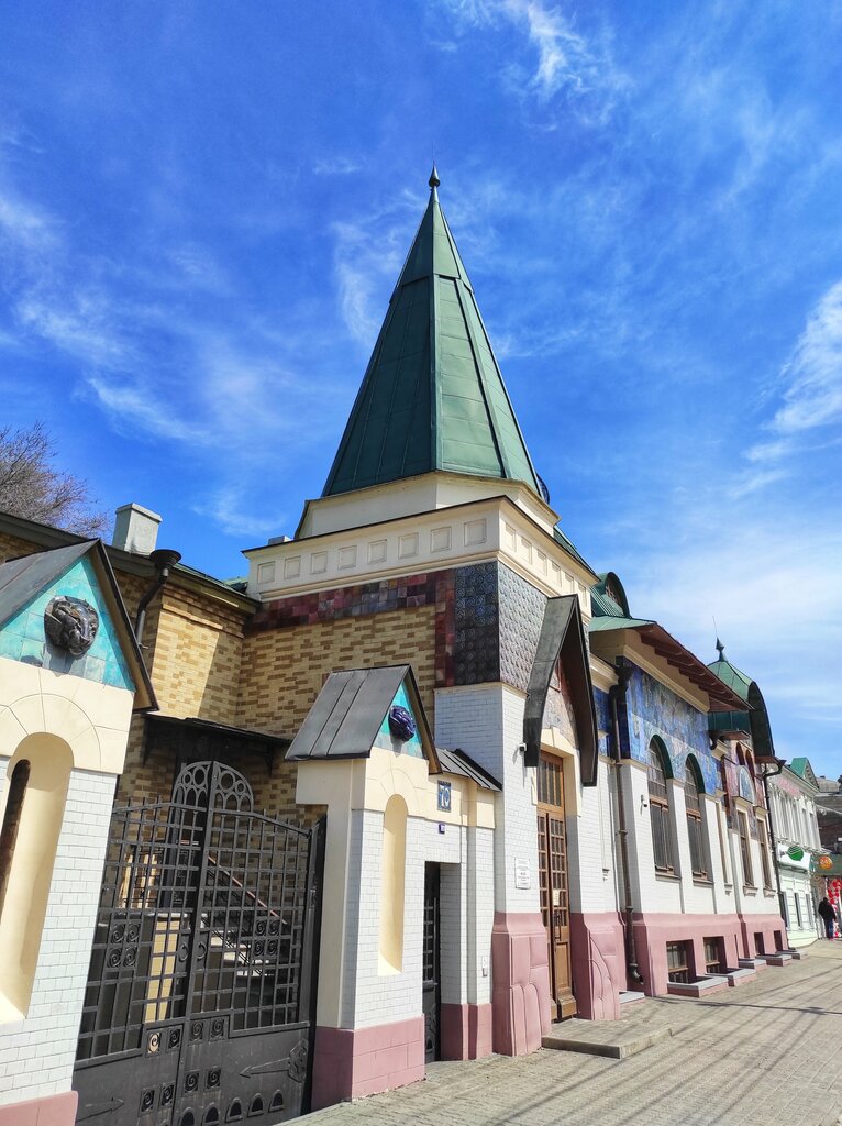 Turistik yerler Дом Евгения Ивановича Шаронова, Taganrog, foto
