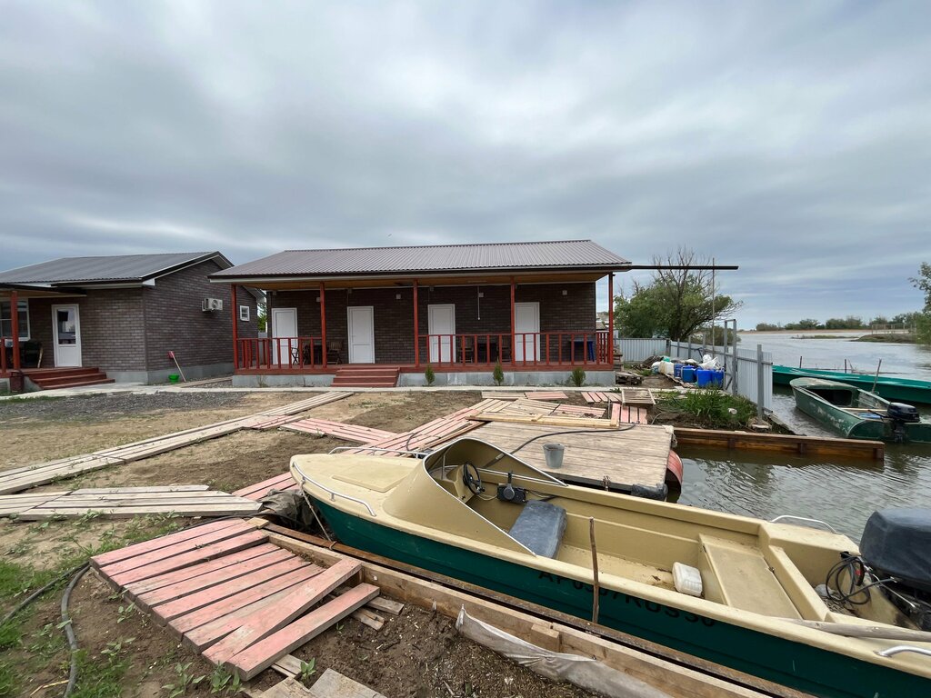 Avcılar ve balıkçılar Дом охотников и рыболовов, Astrahanskaya oblastı, foto