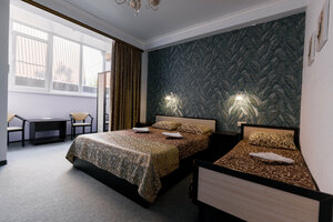Mandarin (Avtobazovskiy pereulok No:18, posyolok gorodskogo tipa Novomikhaylovskiy), otel  Krasnodarski krayından