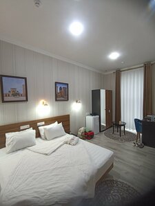 Garden Plaza Bukhara (Bukhara, Obod ko'chasi), otel  Buhara'dan