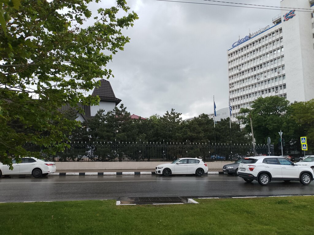 Büyükelçilikler ve konsolosluklar Generalnoye konsulstvo of the Hellenic Republic, Novorossiysk, foto