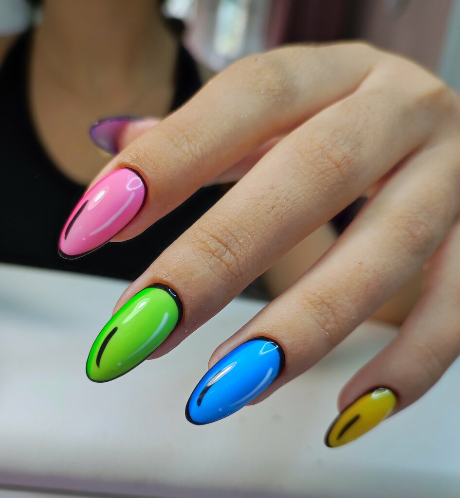 Manikür-pedikür Manic, Sevastopol, foto