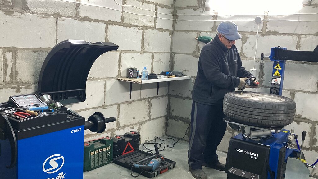 Oto lastik tamiri Шиномонтаж, Voronejskaya oblastı, foto