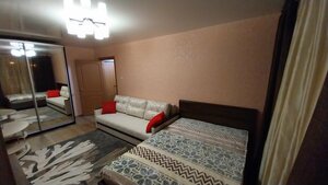 Апартаменты Однокомнатная на 50 лет Октября 19 (ulitsa 50 let Oktyabrya No:19), otel  Kirovsk'tan