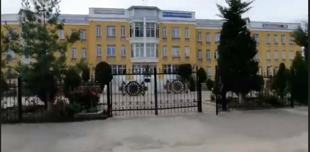 Ortaokul Среднее общеобразовательное учреждение № 53, Kulâb, foto