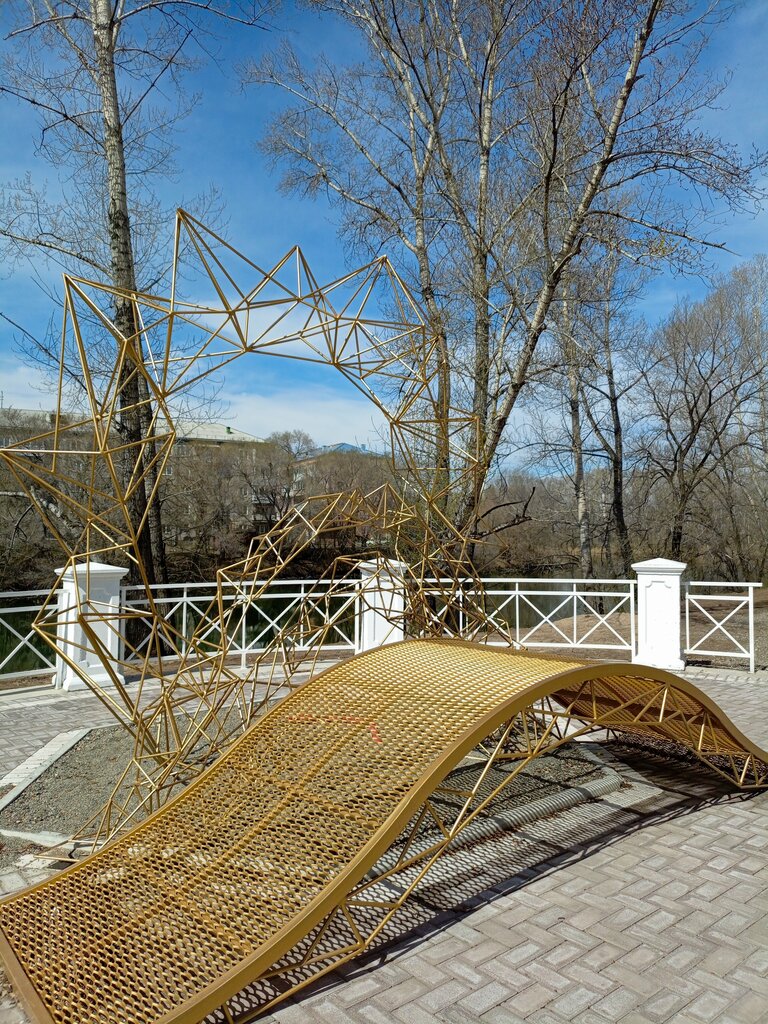 Park, sokak heykeli Арка, Abakan, foto
