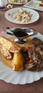 Шатун (ulitsa Lenina No:16), restoran  Tommot'tan