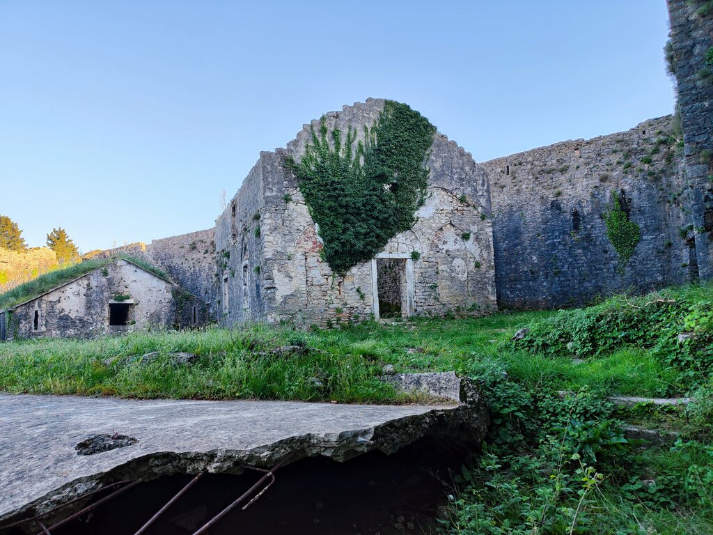 Turistik yerler крепость Шпаньола, Herceg Novi, foto