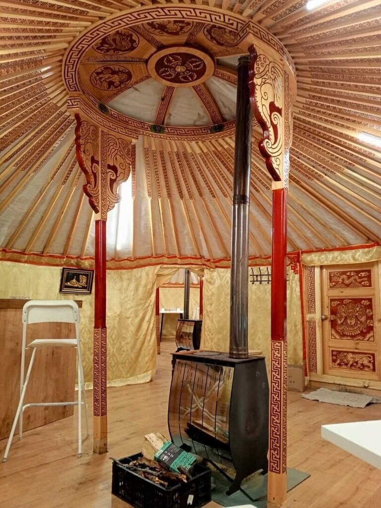 Kamp alanları У станции Тайга, Tuva, foto