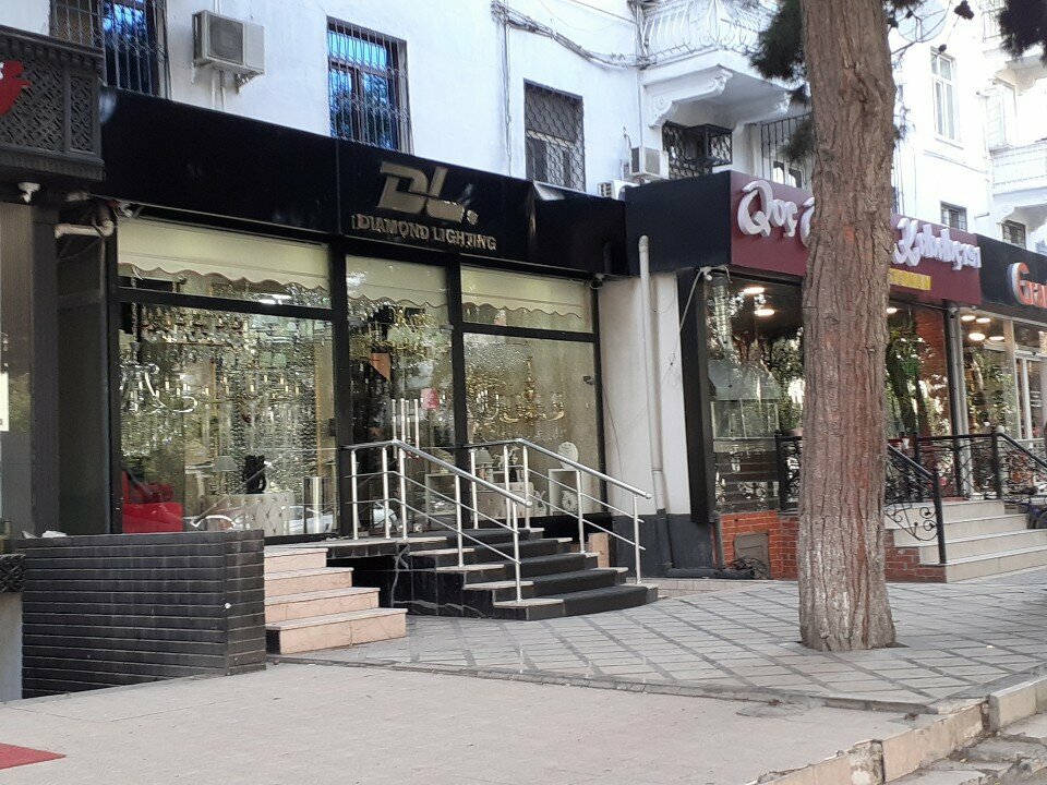Elektrik ve elektrikli ürün mağazası Dl. Diamond Lighting, Bakü, foto