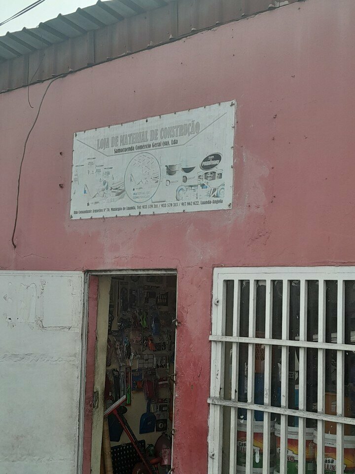 Yapı hipermarketi Loja de material de construção, Loanda, foto