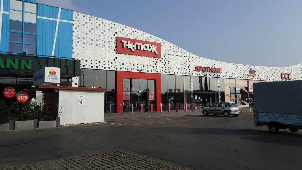Büyük mağazalar Tk Maxx, Viyana, foto