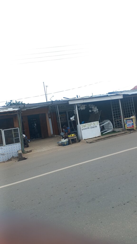 Dekoratif kaplama hizmetleri Shizzle's Deco, Akra, foto