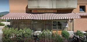 Ristorante Cinese e Giapponese Ponte Rosso (Lombardy, Provincia di Varese, Lavena Ponte Tresa, Via Luino, 38), restoran  Lombardiya'dan
