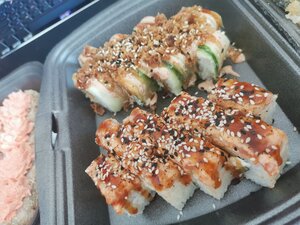 SushiSell (Nagornaya ulitsa No:4), suşi restoranı  Divnogorsk'tan