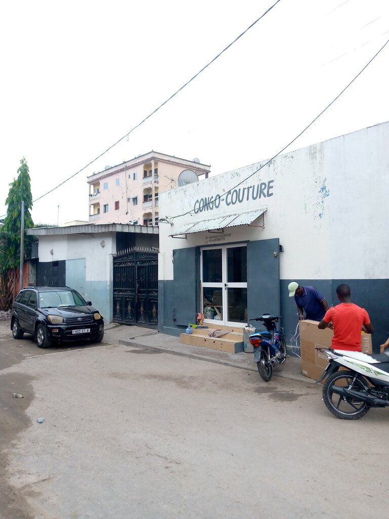 Giyim mağazası Senegal Couture Mixte, Brazzaville, foto