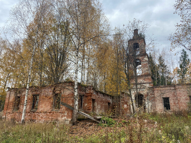 Ortodoks kiliseleri Tserkov Rozhdestva Presvyatoy Bogoroditsy na pogoste Yefremy Shir, Kostromskaya oblastı, foto