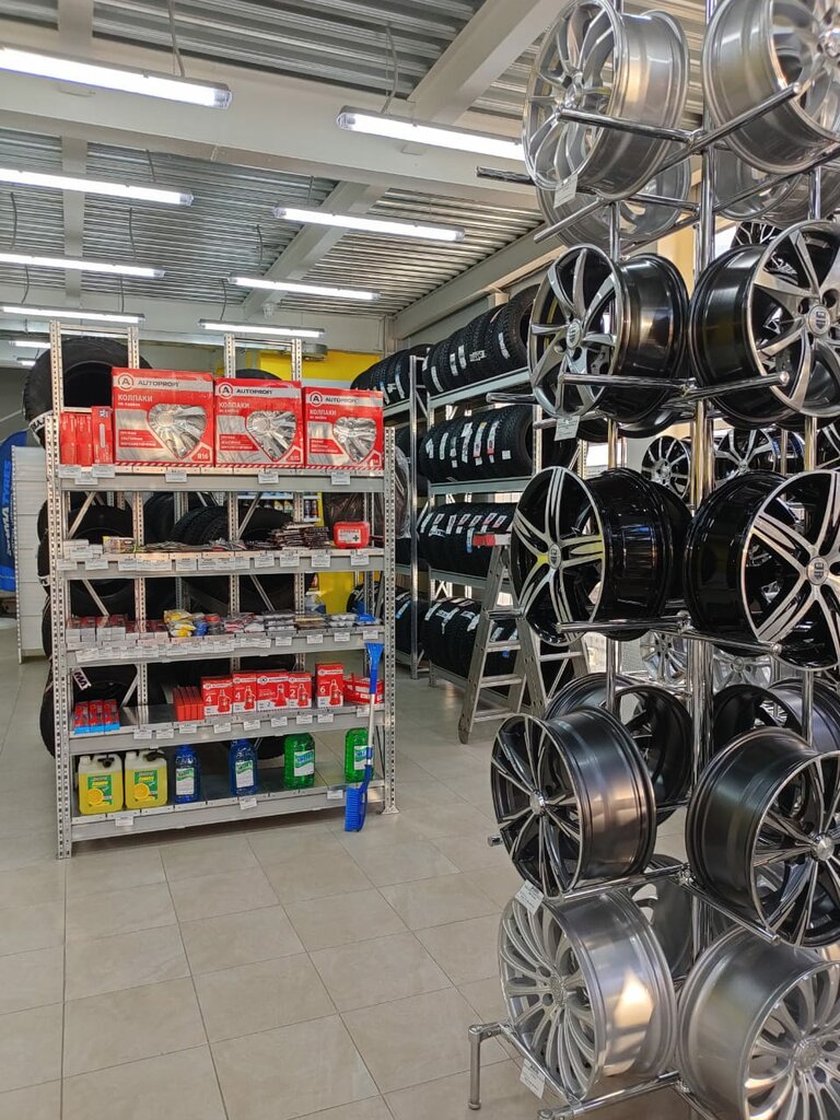 Jant ve lastikçiler Viatti T&s, Shinapoint, Angarsk, foto