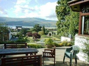 Guisachan Guest House (Scotland, Highland), otel  Highland Konsey Alanı'ndan