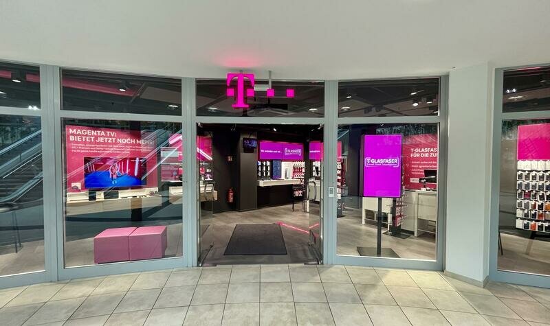 Cep telefonu ve aksesuarları satış mağazaları Telekom Shop, Ohringen, foto
