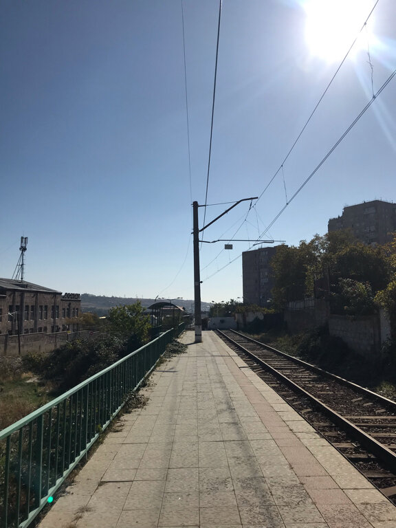 Tren istasyonu Platform Almast, Erivan, foto